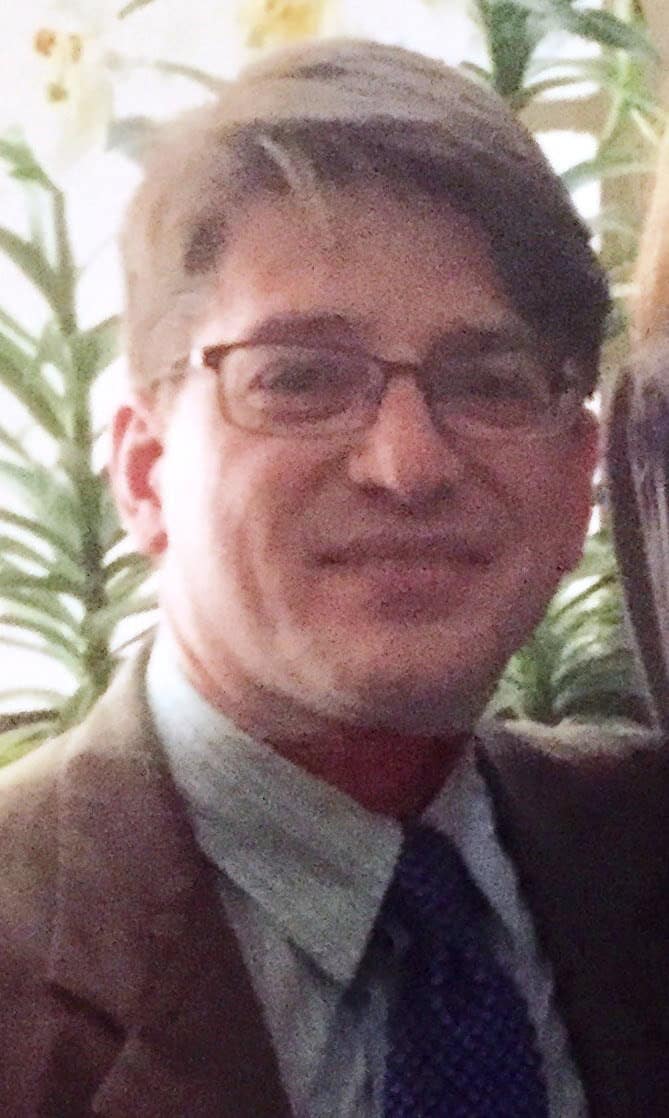 Christopher “Chris” Ross-Davis (Davis) – Up with People International ...